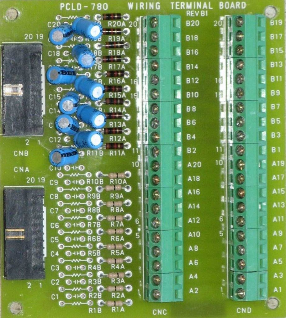 ADAM-3937-BE, DB37 DIN-rail Wiring Board - Advantech AE
